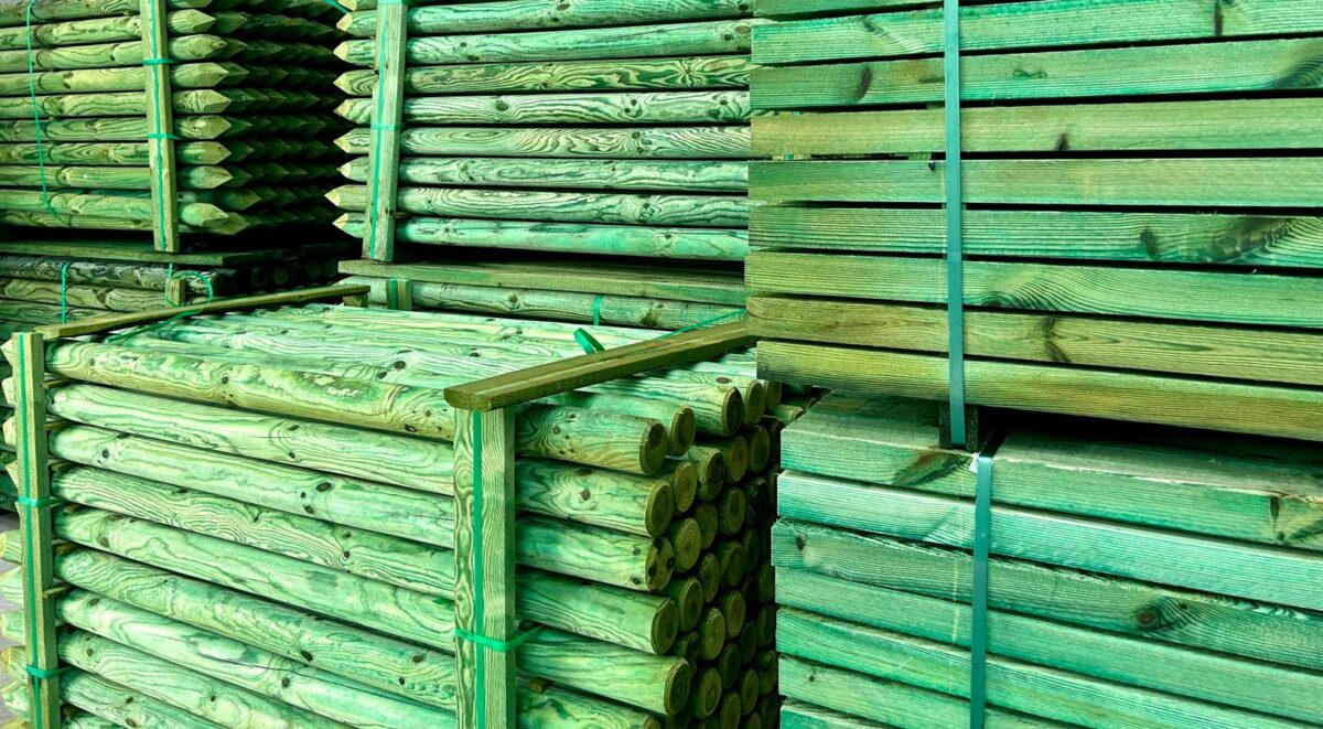 Creosote vs Tanasote - Woodford Timber