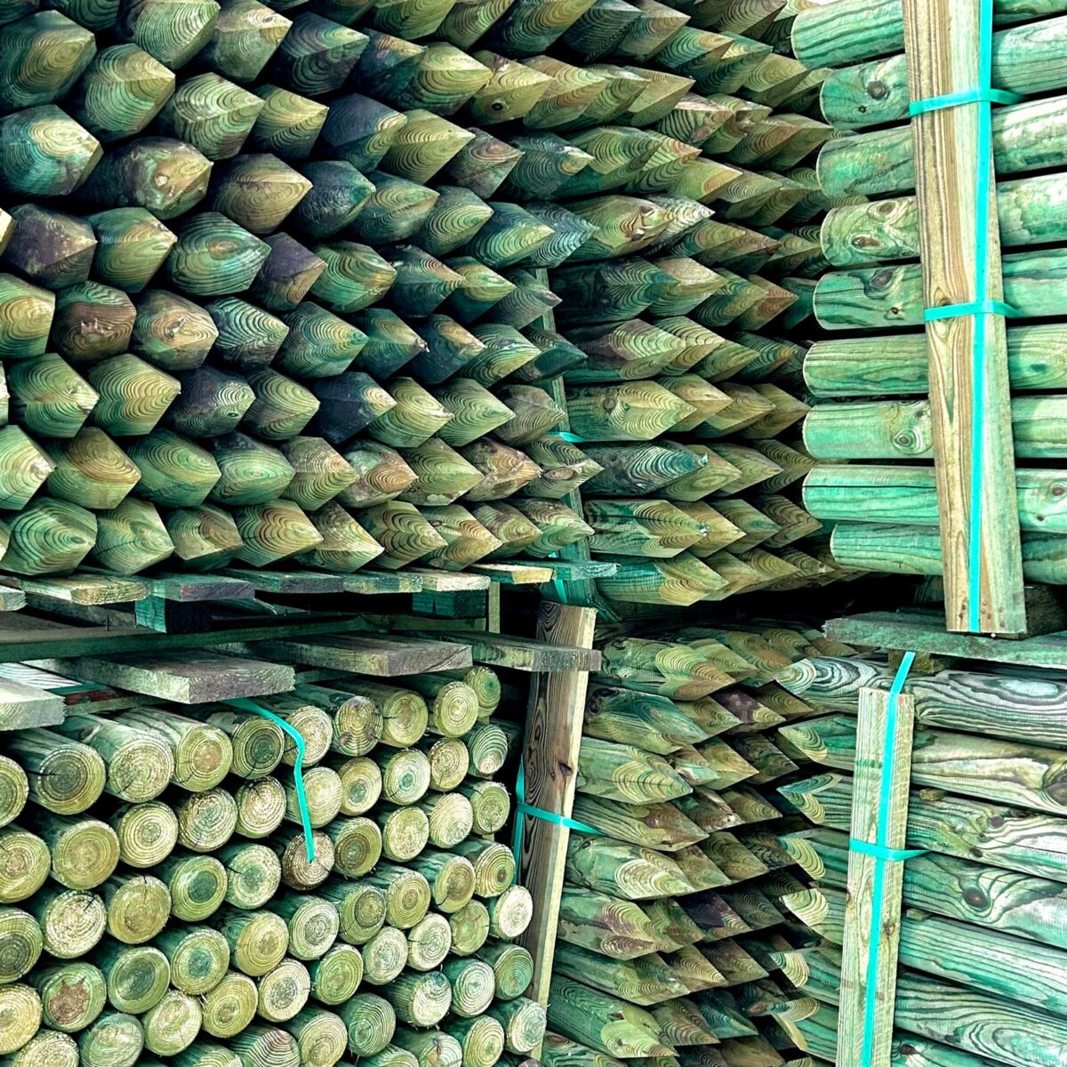 Creosote vs Tanasote - Woodford Timber